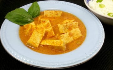 PAD PHED WITH TOFU - Cook with Kushi
