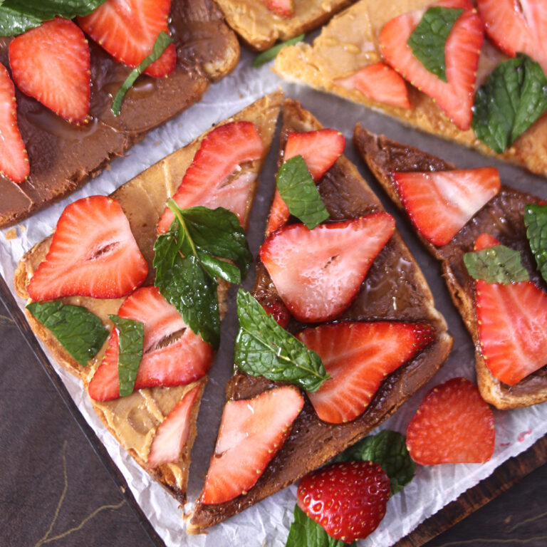 Strawberry Toast - Cook with Kushi