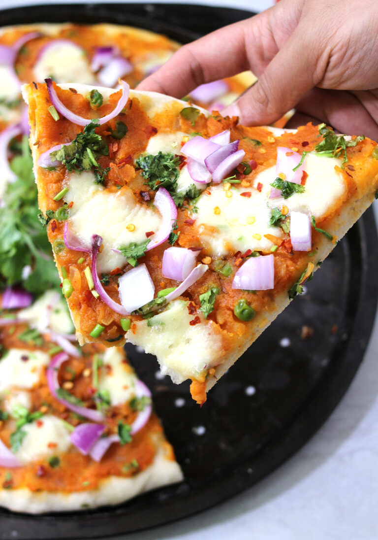 Best Indian Pizza | Pav Bhaji Pizza - Cook with Kushi