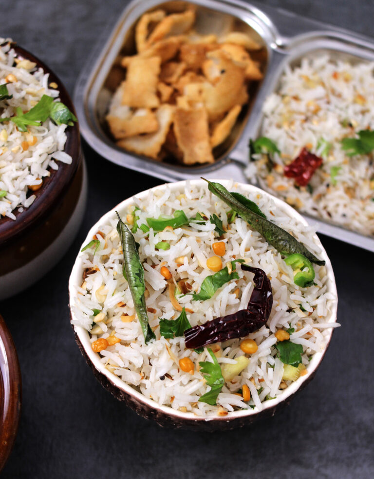 Easy Coconut Rice Recipe | Thengai Sadam - Cook with Kushi