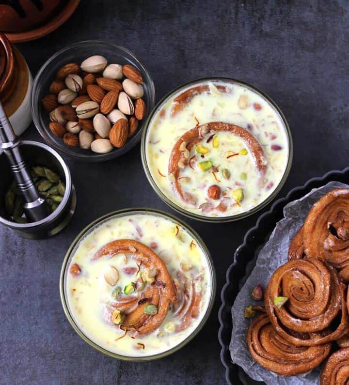 BADAM MILK | ALMOND MILK - Cook with Kushi