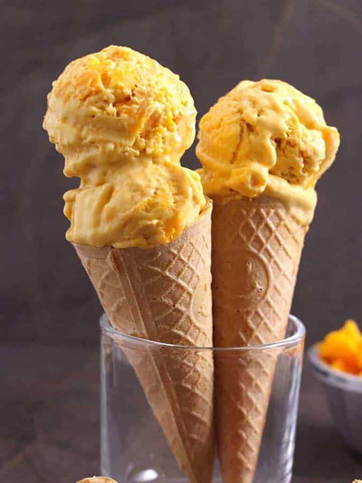 Roasted Almond Ice Cream | Toasted Almond Ice Cream