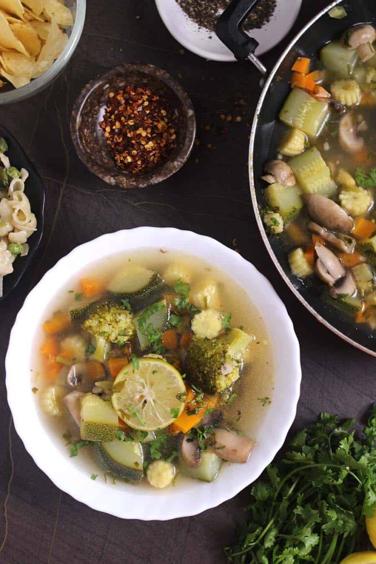 Clear Soup With Vegetables | Veg Lemon Coriander Soup - Cook with Kushi
