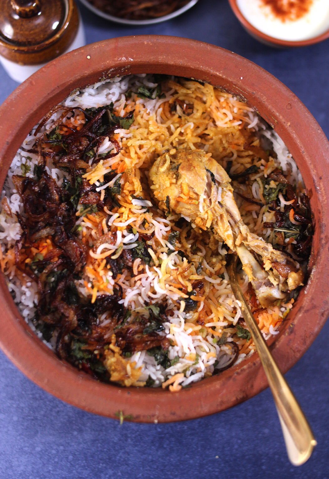 Hyderabadi Chicken Dum Biryani Recipe | Kacchi Biryani - Cook with Kushi