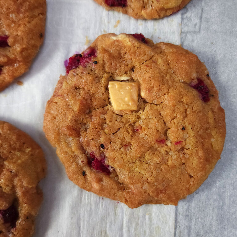 Dragon Fruit Cookies | Pitaya Cookies - Cook with Kushi