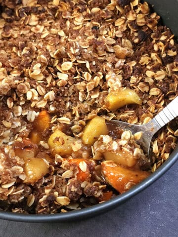 Persimmon Apple Crisp - Warm Holiday Dessert Recipe - Cook with Kushi
